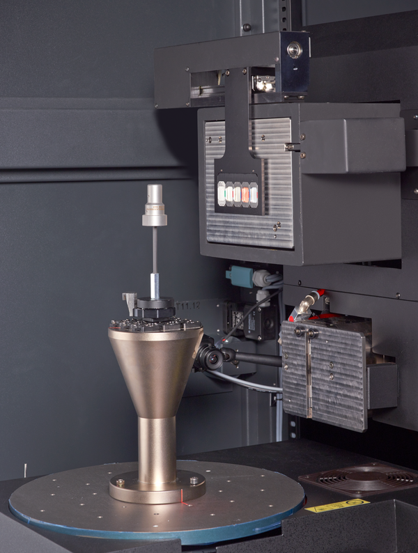 CNC filter changer – Artefact reduction for CT measurements